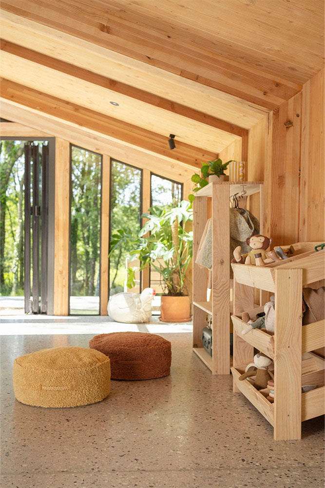 Puff Chill Chestnut – Lorena Canals | Official Website