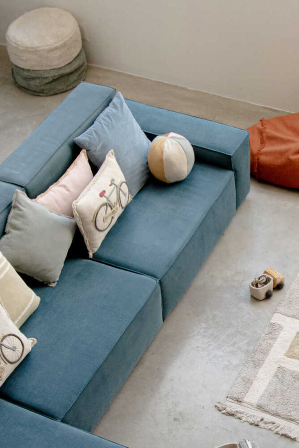 Cushion Ball – Lorena Canals | Official Website