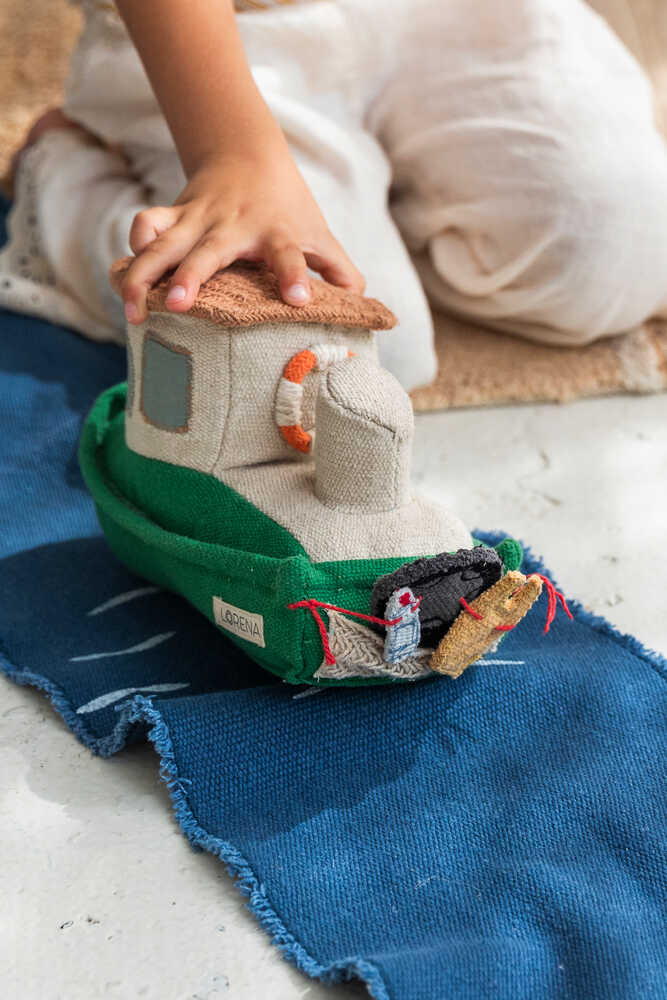 Ride & Roll Sea Clean Up Boat Toy – Lorena Canals | Official Website