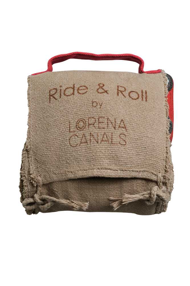 Ride & Roll Train Toy – Lorena Canals USA