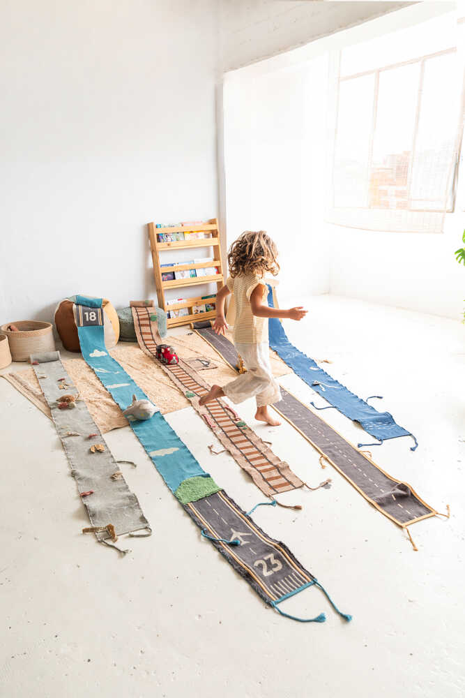Ride & Roll Train Toy – Lorena Canals | Official Website